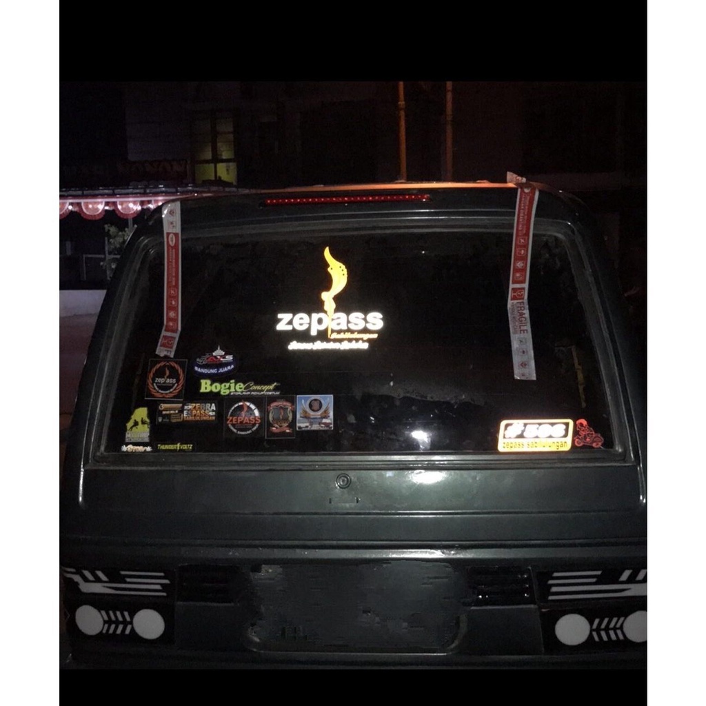 Jual Spoiler Zebra bodytech fiber mentah + lampu | Shopee Indonesia