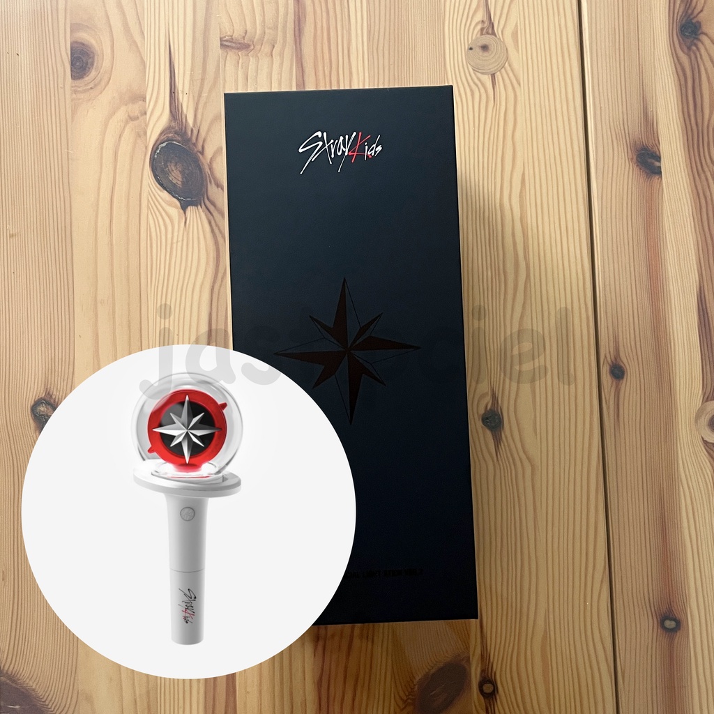 Jual OFFICIAL LIGHT STICK VER.2 - StrayKids | Shopee Indonesia
