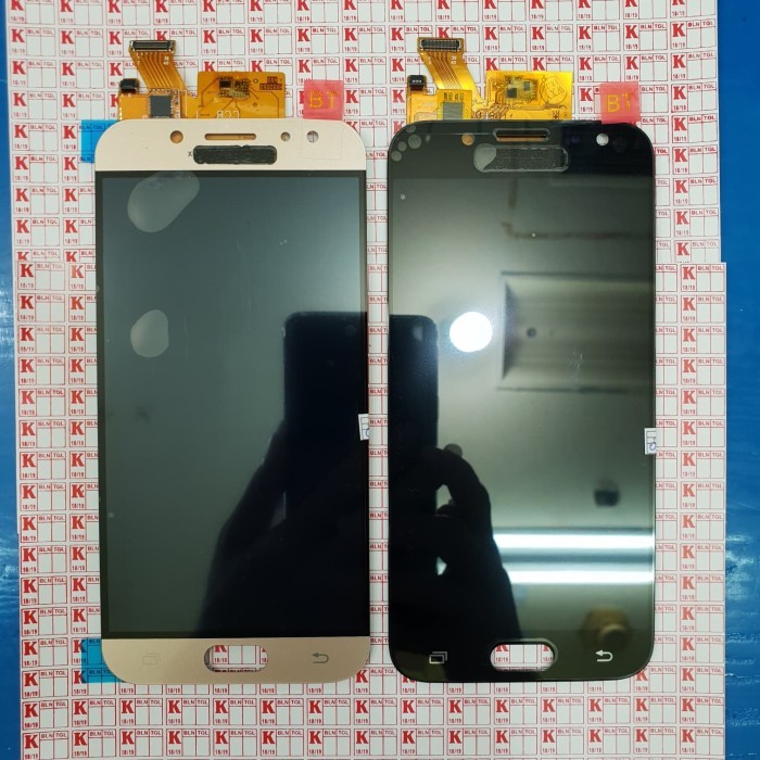 Jual LCD + TOUCHSCREEN SAMSUNG GALAXY J5 PRO 2017 J530 AAA CONTRAS - Gold | Shopee Indonesia