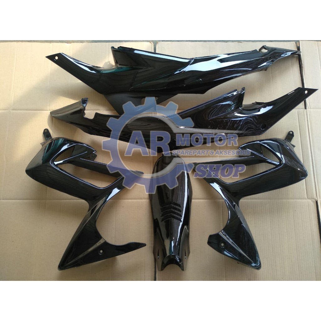 Jual SAYAP DAN BODY BELAKANG PLUS DEK TENGAH SATRIA FU / LAMA / FU ...