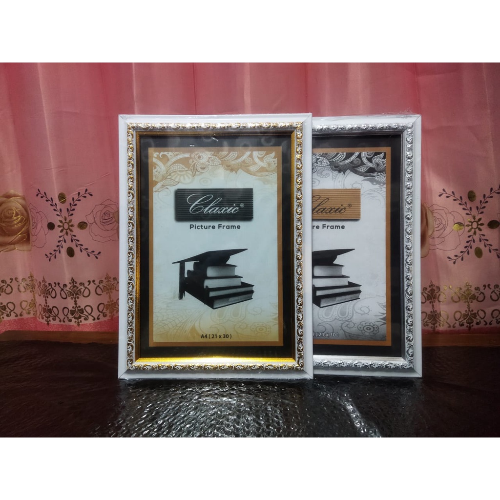 Jual Bingkai Foto A4 (21x30) Ukir Putih Gold#Putih Silver | Shopee ...