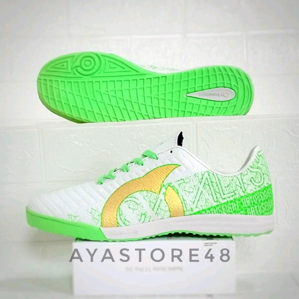 Jual Sepatu Futsal Ortus New putih ijo olahraga | Shopee Indonesia