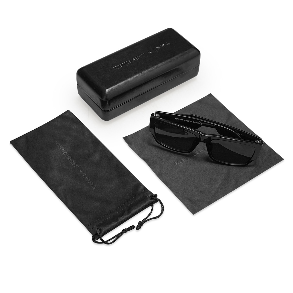 Jual Represent X Lura Initial All Black Glasses | Shopee Indonesia