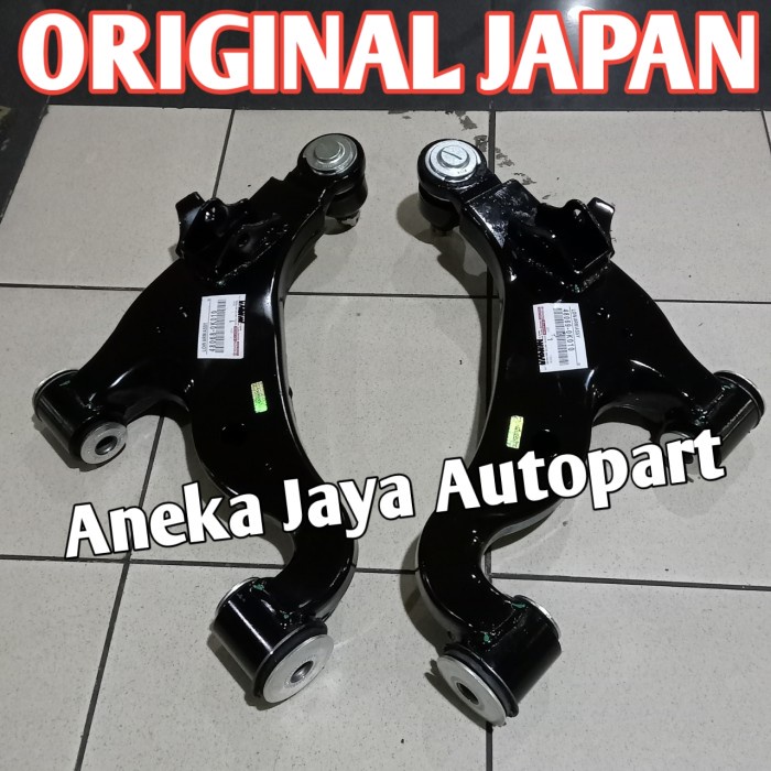 Jual Lower low arm sayap depan Innova Hilux SC Innova Reborn original ...