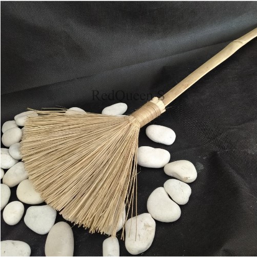 Jual Sapu Bambu/ Sapu Awi Tradisional /Sapu Halaman Murah | Shopee ...