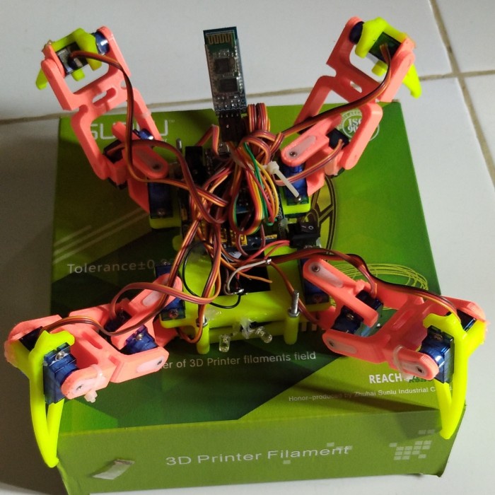 Jual Murah -ROBOT SPIDER Quadruped Servo SG90 / ROBOT CASE SG90 (Rangka saja) | Shopee Indonesia