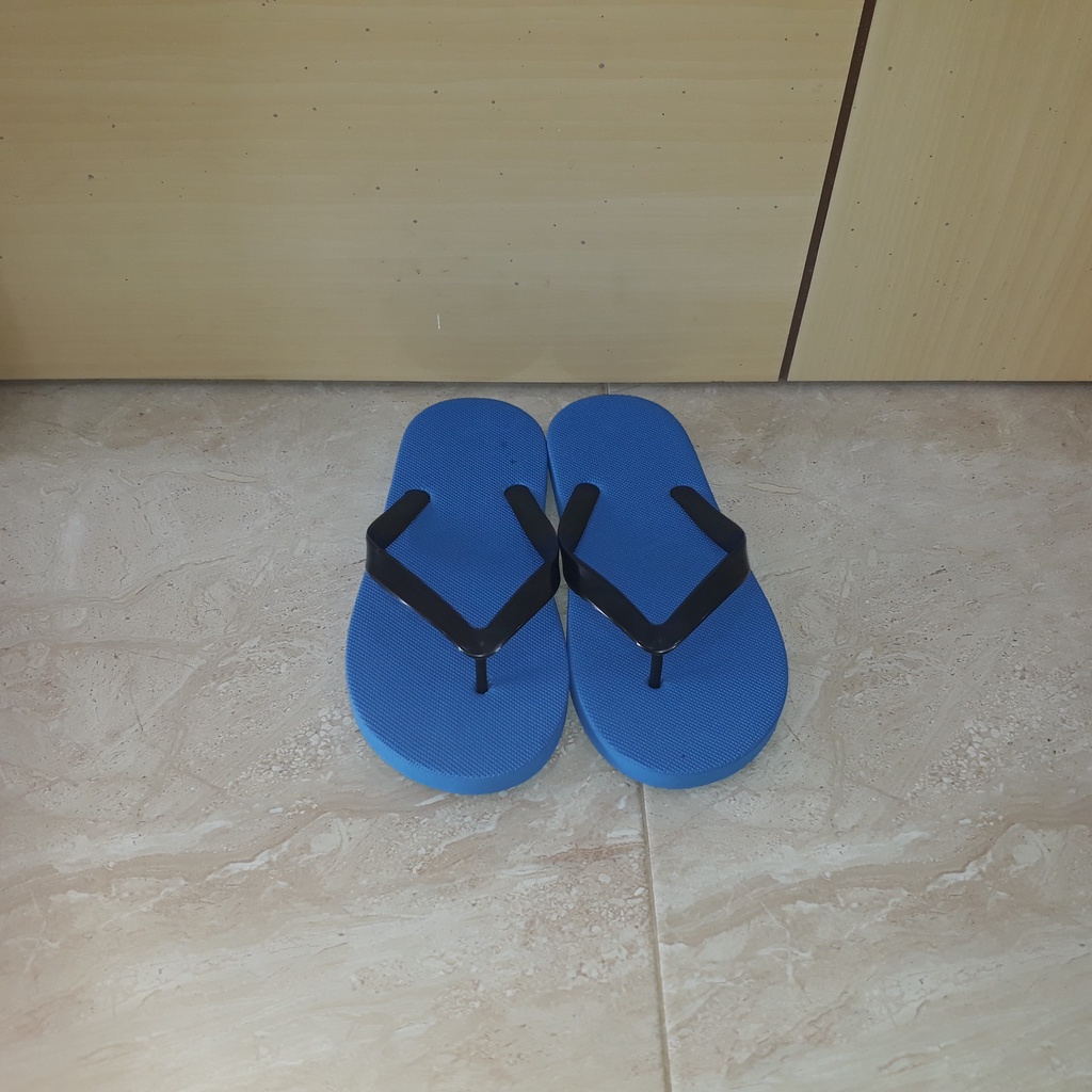 Jual SANDAL ESUTO SENDAL JEPIT PRIA WANITA WUDHU KARET WARNA BIRU MERAH ...