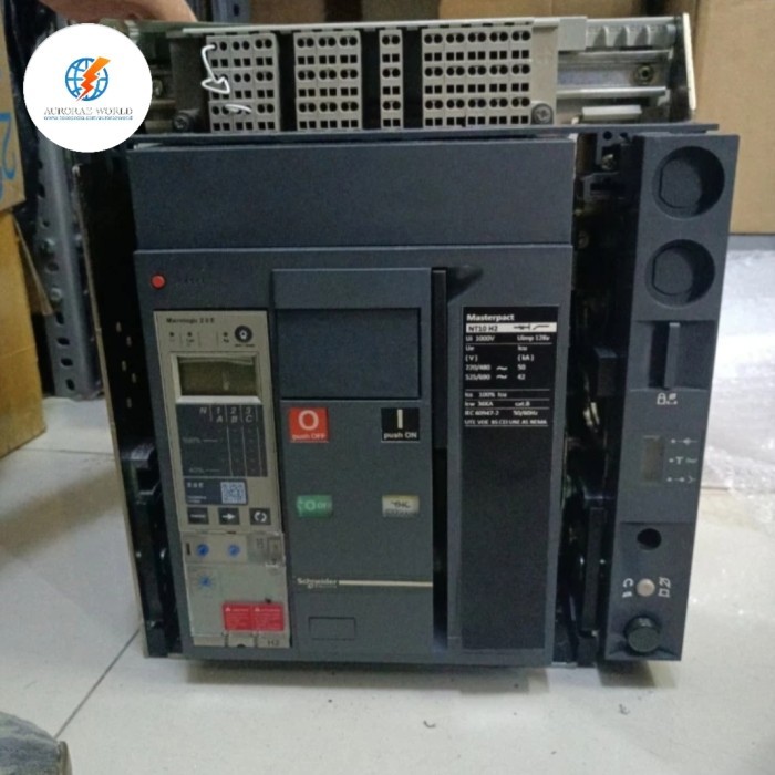 Jual Air Circuit Breaker (ACB) MasterPact NT16H2 4P 1600A Drawout Komplit Motorized Original ...