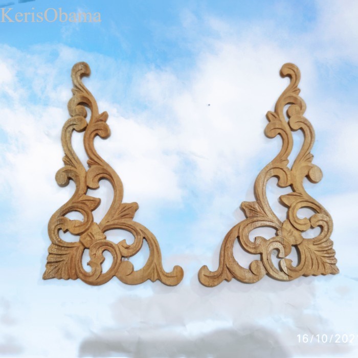 Jual Ornamen Ukir Sudut Ukiran Kayu Sudut Ornamen Ukir Tempel Kayu ...