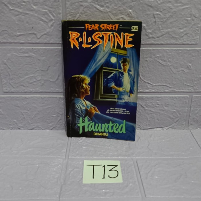 Jual R L STINE - FEAR STREET HAUNTED (DIHANTUI) | Shopee Indonesia