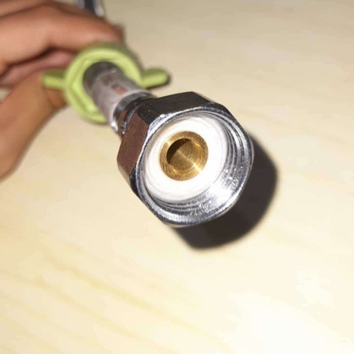 Jual SELANG FLEXIBLE FLEKSIBEL WASTAFEL KLOSET 40CM LESSO | Shopee ...