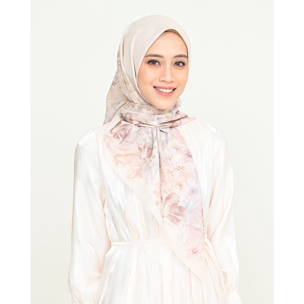 Jual Geulis.id x Cut Syifa / DIRAMELIA SCARVES / HIJAB MOTIF / KERUDUNG MOTIF | Shopee Indonesia
