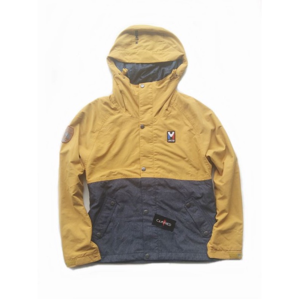 Jual domestic - jacket Millet limited | Shopee Indonesia