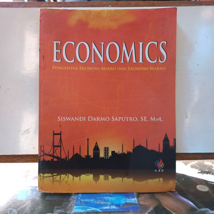 Jual Buku Ekonomi - Economics (Pengantar Ekonomi Mikro dan Ekonomi ...