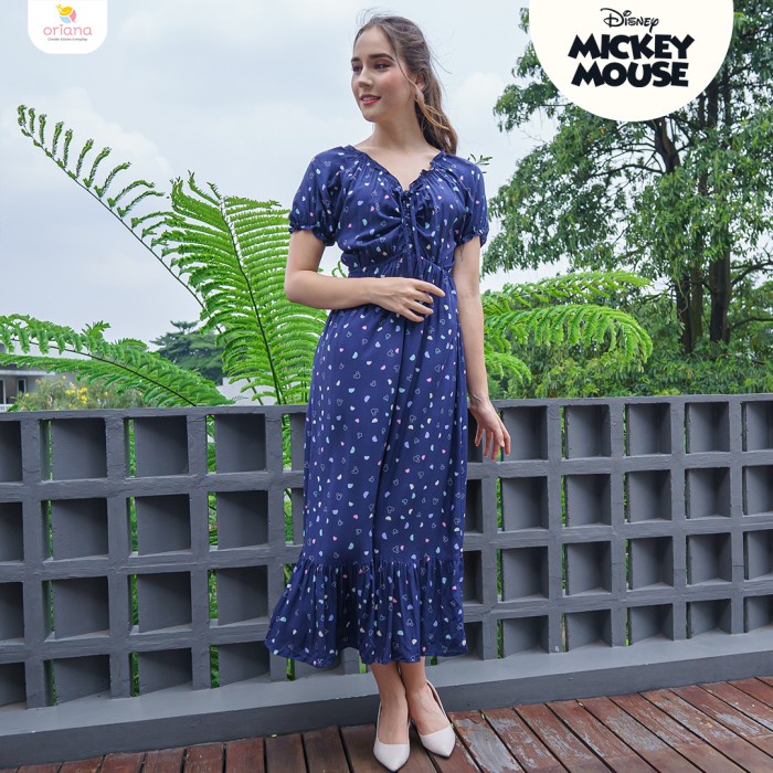 Jual Mickey Mouse - Oriana Maxi Dress DSRF Kiss Blogger Series - Black ...
