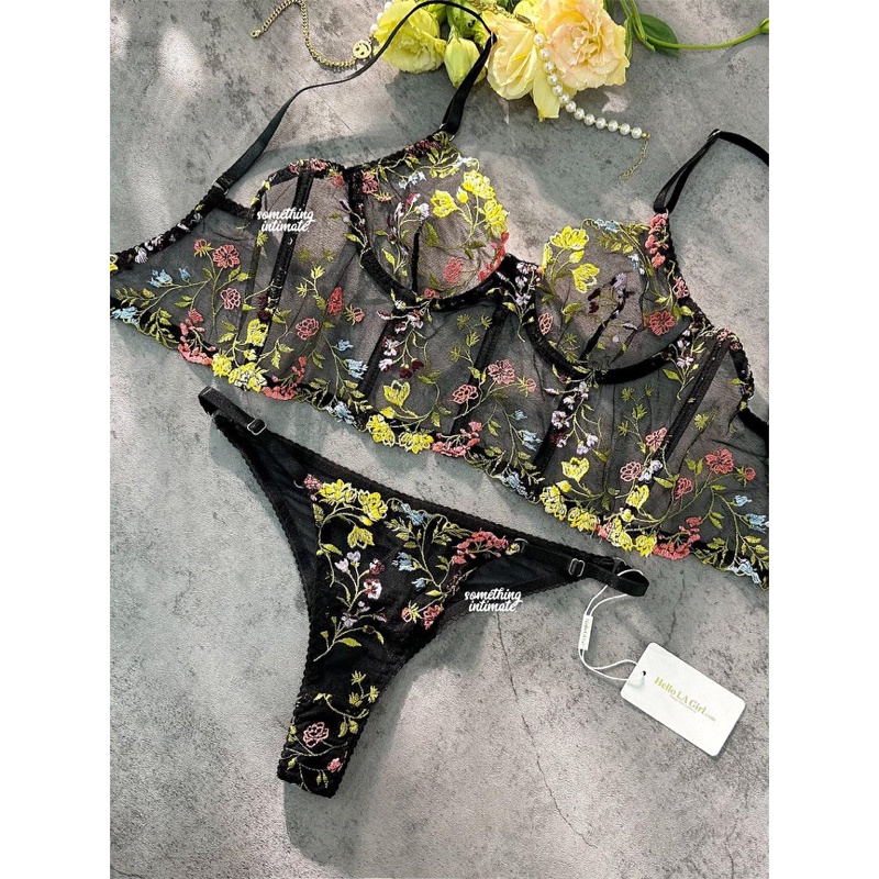 Jual [ONE SET] SHERA SLOAN Floral Embroidered Lace Bra Lingerie Cup Set ...