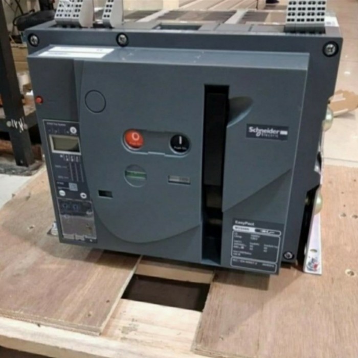 Jual ACB DROWOUT MVS12N 50kA 4P 1250A Motorized UVT AUX 220V Ori Schneider | Shopee Indonesia