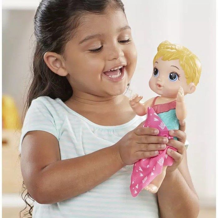 Jual Baby Alive Splash 'n Snuggle Baby Blonde Hair 100 | Shopee Indonesia