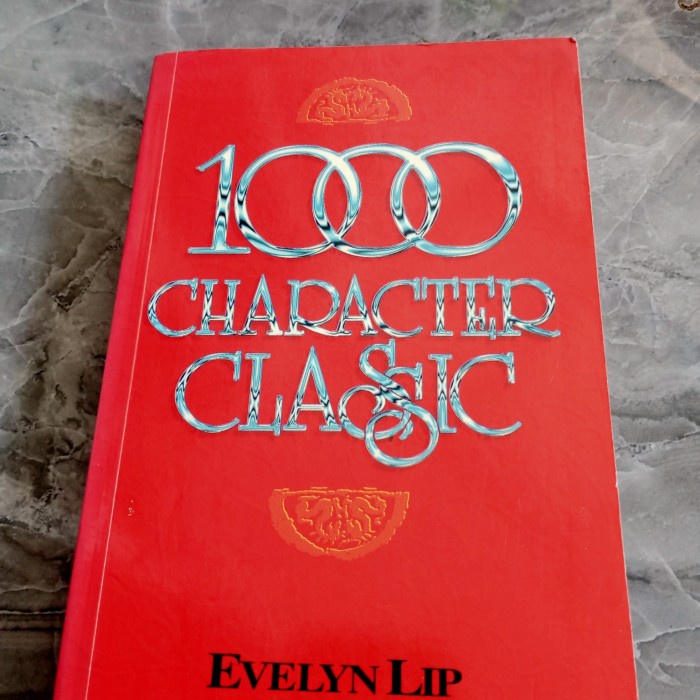 Jual 1000 CHARACTER CLASSIC-EVELYN LIP c2 | Shopee Indonesia
