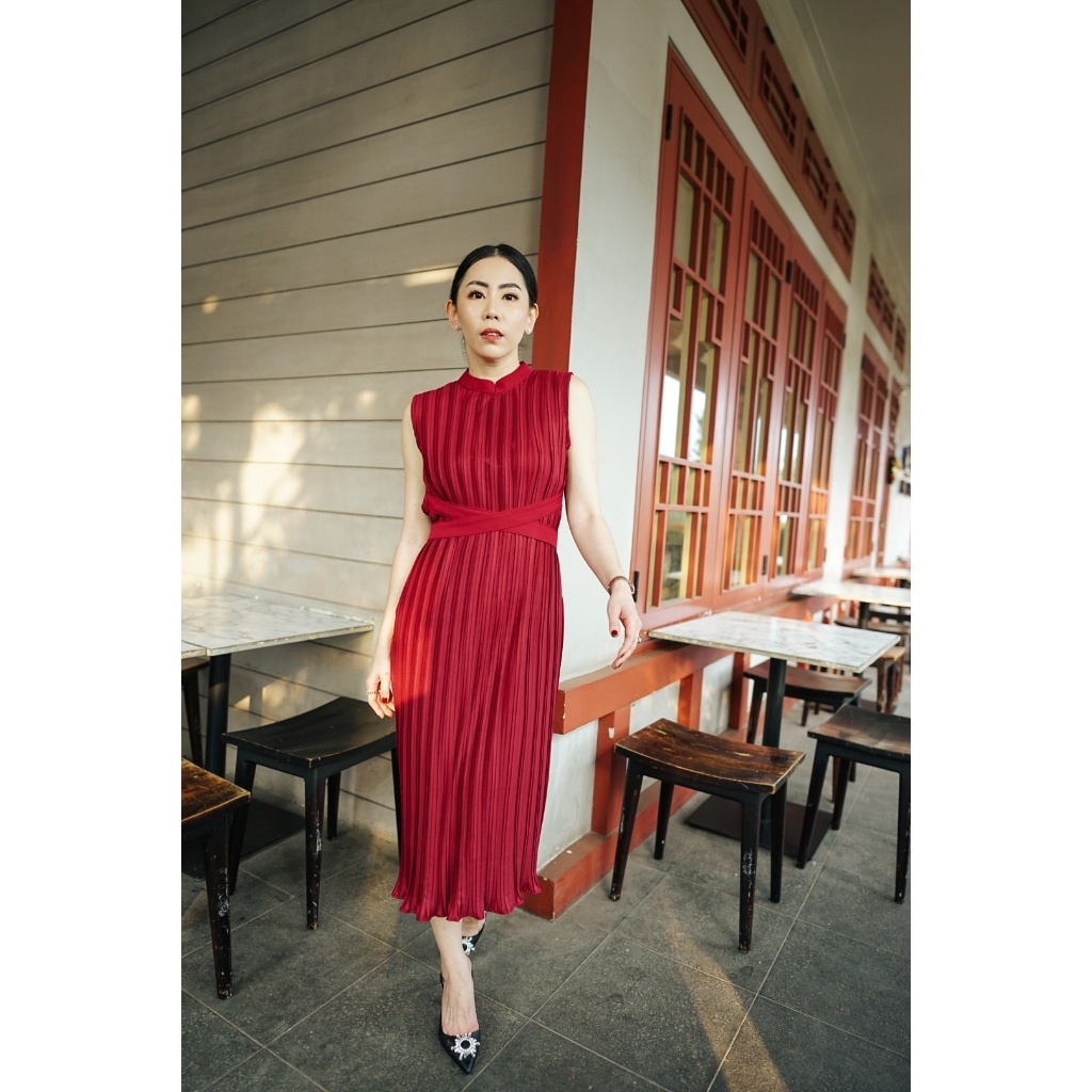 Jual Iconette Closet Yun Dress Gaun Midi Imlek CNY Plisket Premium ...