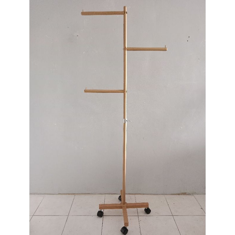 Jual jk65ko display 2 arah/panjang baju 2 sisi/display stand 2sisi ...