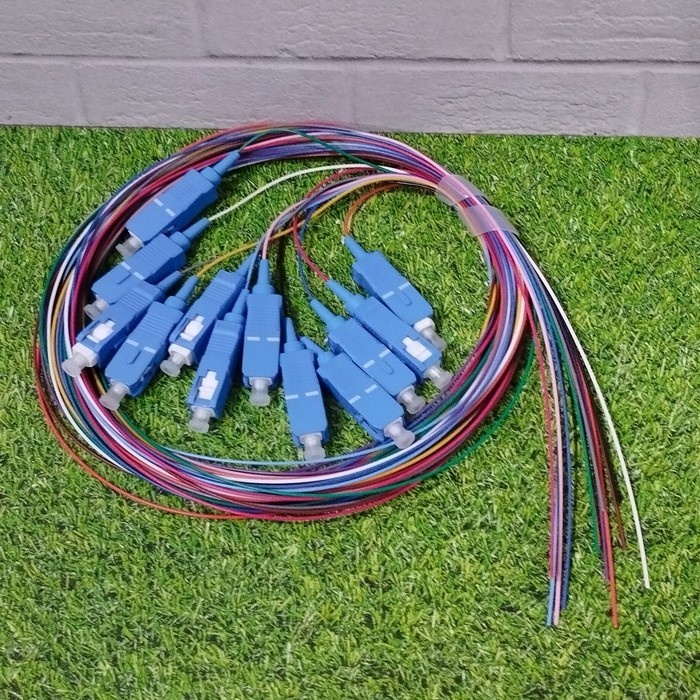 Jual Pigtail SC UPC 12 Core Warna Warni 1.5m | Shopee Indonesia