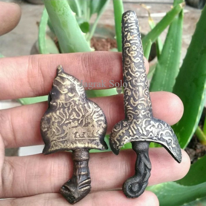 Jual Keris Semar Mini Mesem Dan Keris Nogo Sosro Mini antik | Shopee Indonesia