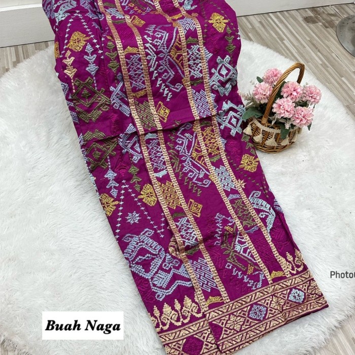 Jual KAIN BALI ROK KAMEN JADI SONGKET BORDIR KHAS BALI | Shopee Indonesia