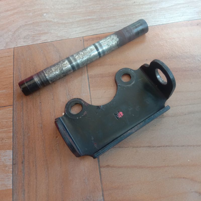 Jual engsel jog original Yamaha Xeon rc GT aerox 125 karburator injeksi ...