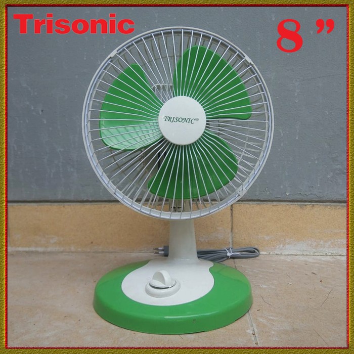 Jual Kipas Angin Meja Desk Fan 10 Inci Trisonic | Shopee Indonesia