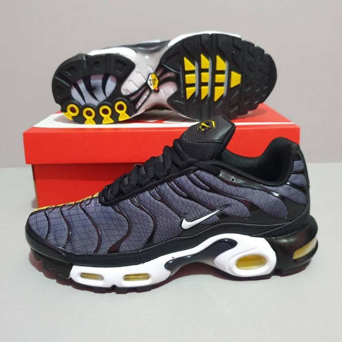 Jual Sepatu Nike Air Max TN Black White Gold - Hitam, 40 | Shopee Indonesia