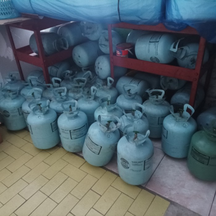 Jual TABUNG FREON BEKAS R134 (BACA DESKRIPSI UNTUK PENGIRIMAN) | Shopee ...