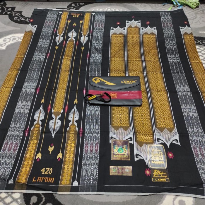 Jual Sarung Sutra Asli LAMIRI BENANG DOBEL 420 SONGKET TIMBUL | Shopee ...