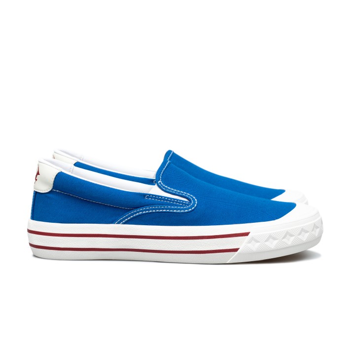 Jual Sepatu Compass Retrograde Slip On Blue | Shopee Indonesia