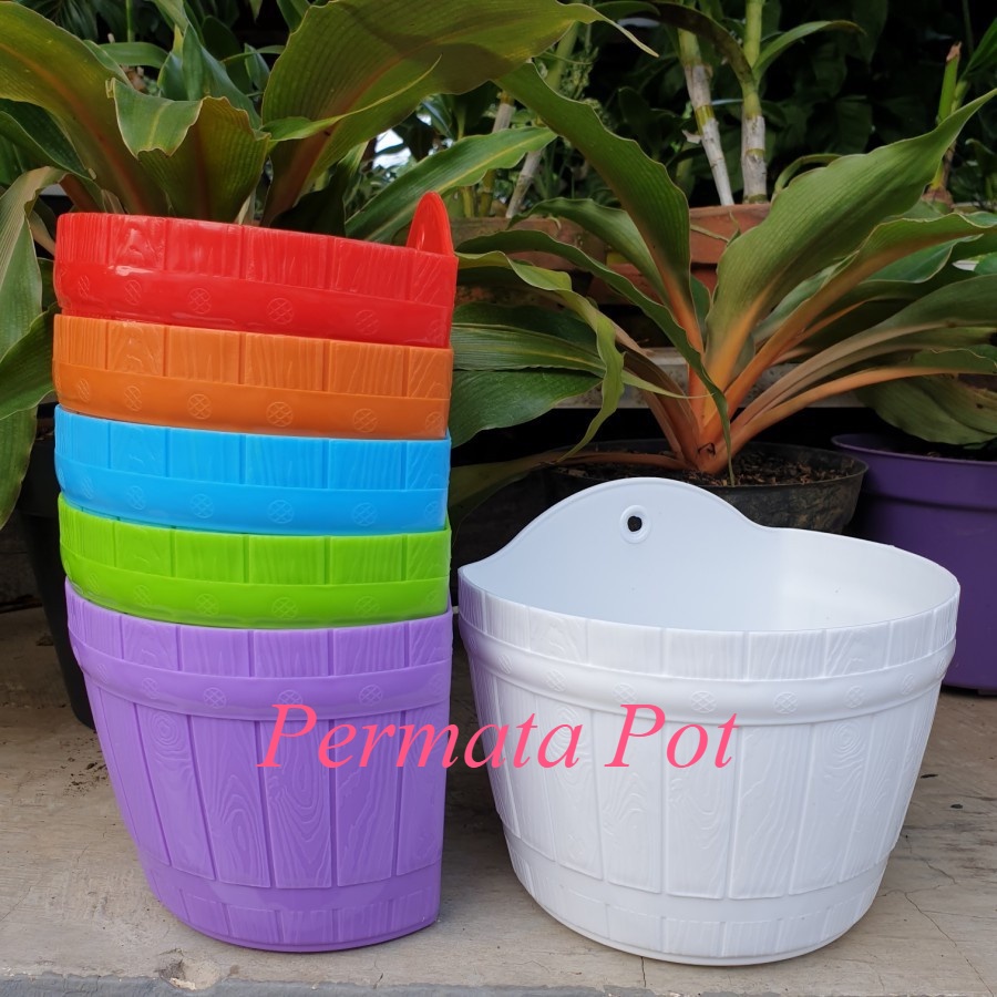 Jual LOVENIA POT DINDING model GENTONG PGT type 22 Pot tempel dinding ...