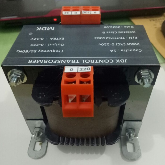 Jual Trafo Isolasi Input 220V Output 220V 1A Ext 0-12V 1A -DM78 ...
