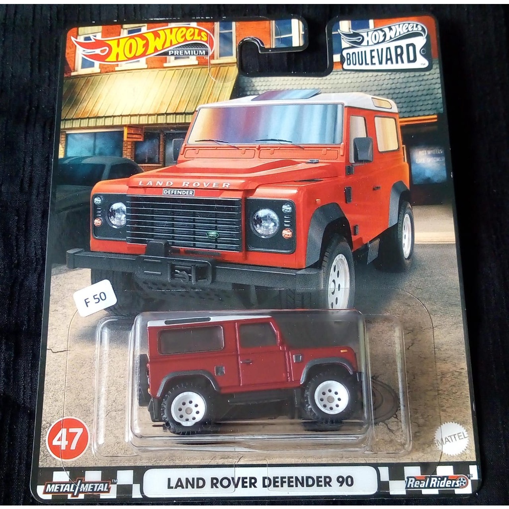 Jual Hot Wheels Premium - Land Rover Defender 90 Boulevard Red | Shopee ...