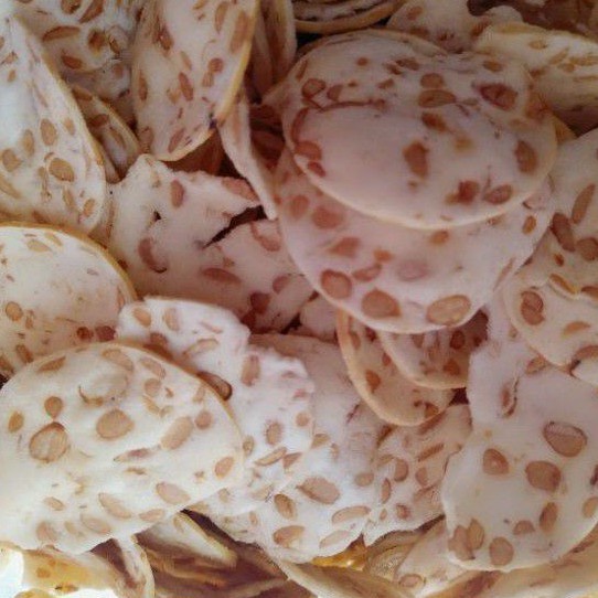 Jual KRIPIK KERIPIK TEMPE SAGU SNACK KERING CAMILAN CEMILAN MAKANAN ...