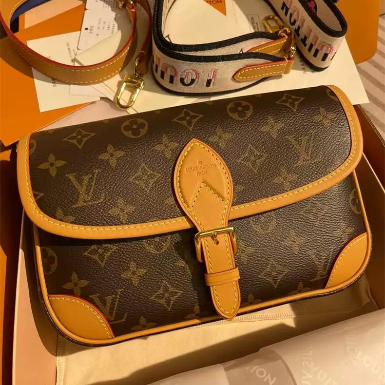 Jual 【bekas asli】（ M45985）Louis Vuitton Diane baguette/tas rantai/tas ...