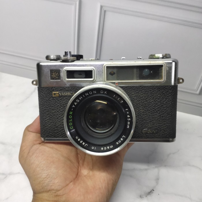 Jual Kamera Yashica Electro 35 GSN Silver | Shopee Indonesia