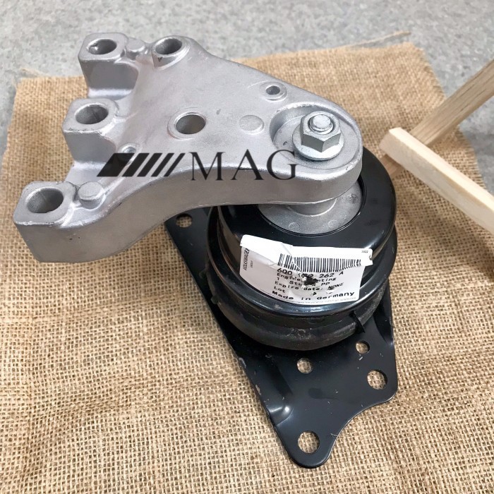 Jual Engine Mounting Kanan VW Polo 2011-2014 Original Part | Shopee ...