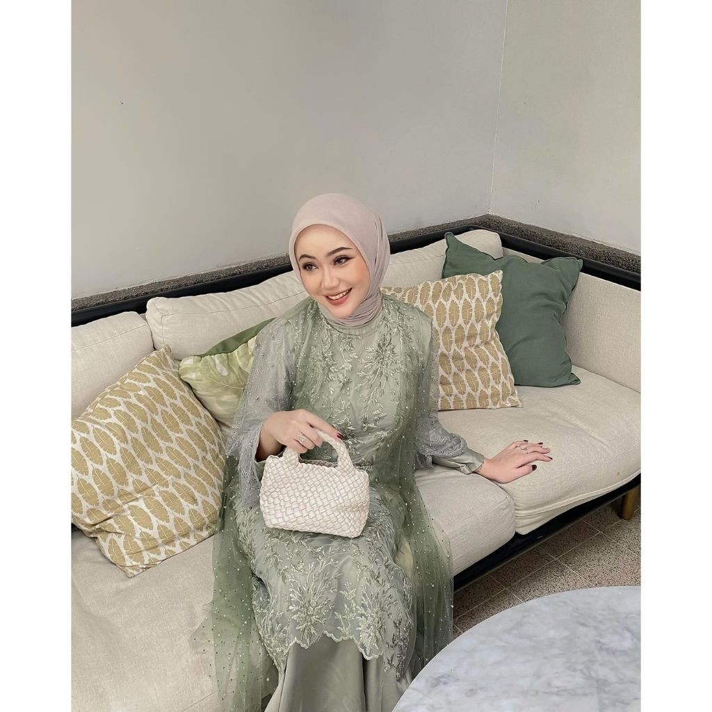 Jual Aura Label - Marianne Dress in Sage Green | Shopee Indonesia
