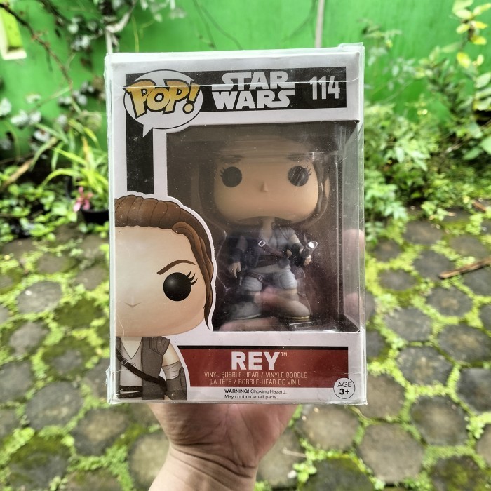 Jual Funko Pop 114 Star Wars Rey Exclusive Final Scene Outfit Jakku ...