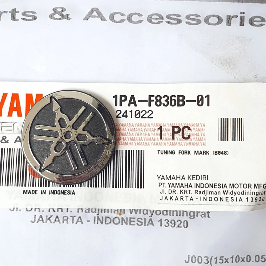 Jual Original Yamaha 1PA-F836B-01 Emblem Silver Vixion / 1PA-F836B-01 ...