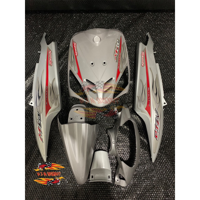 Jual Full body halus yamaha mio sporty silver plus striping api ...