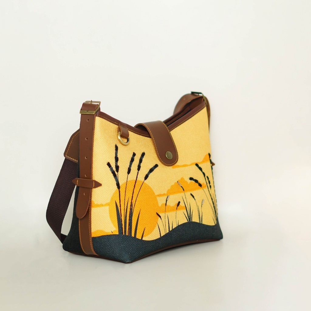 Jual MARAWA Tsuna - Soir Tas Selempang Totebag Sedang Etnik Wanita ...