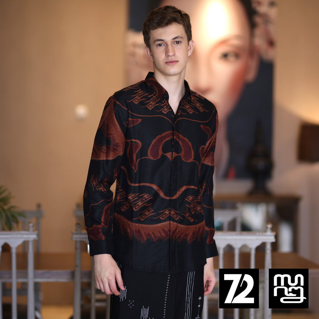 Jual Kemeja Batik Slimfit dan Sarung Batik Motif Mata Rasa Hitam Putih ...