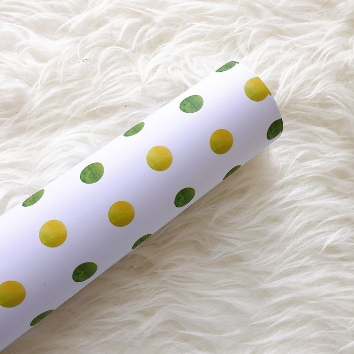 Jual Kertas kado putih polkadot kuning | Shopee Indonesia