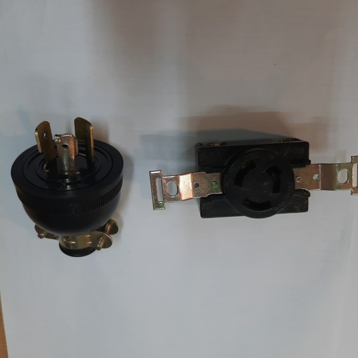 Jual SOCKET GENSET 3 PIN MALE / FEMALE 30A LOCK | Shopee Indonesia