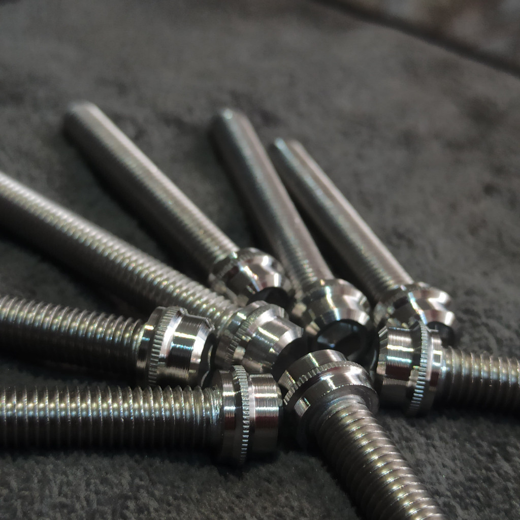 Jual BAUT L STAINLESS M8 / BAUT 12 MODIF BUBUT Custom Bubut Handmade | Shopee Indonesia